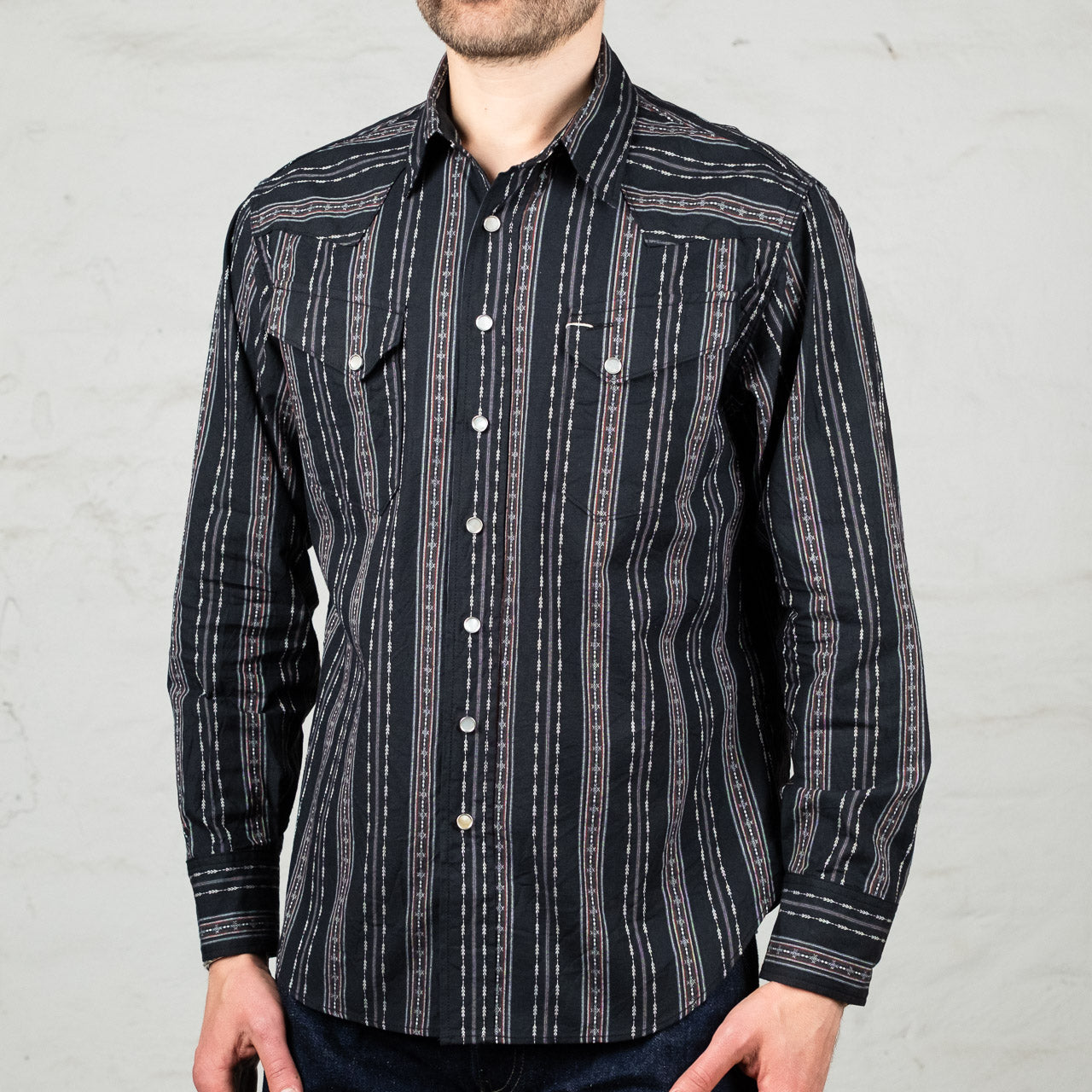 Native American Dobby Stripe Western Shirt Schwarz