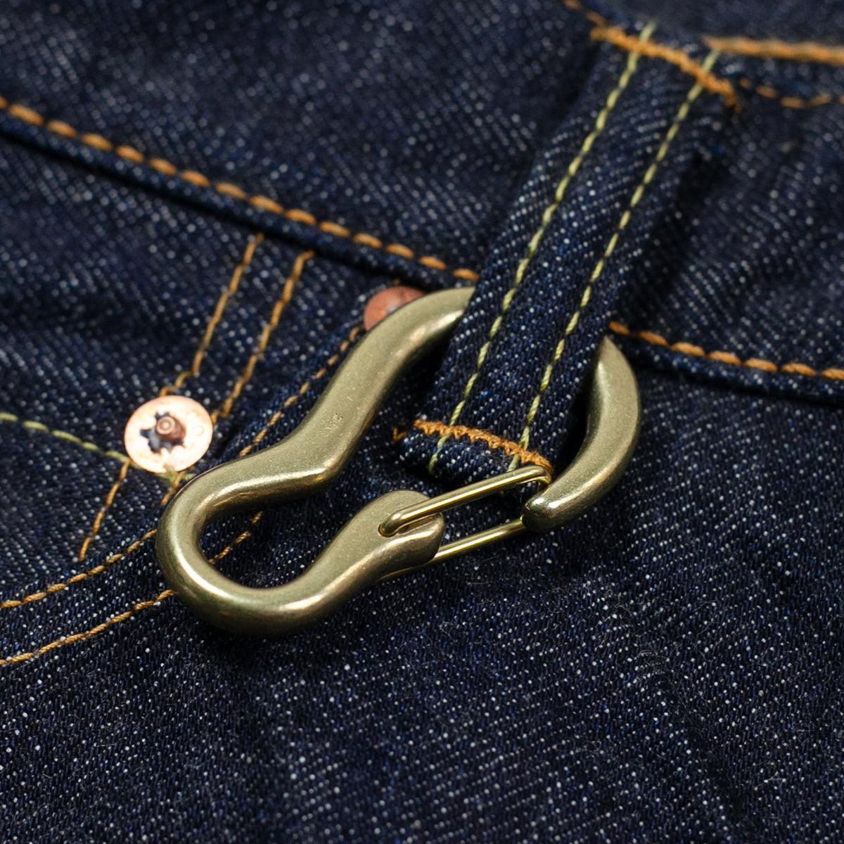 Kobashi Studio BR300 carabiner brass